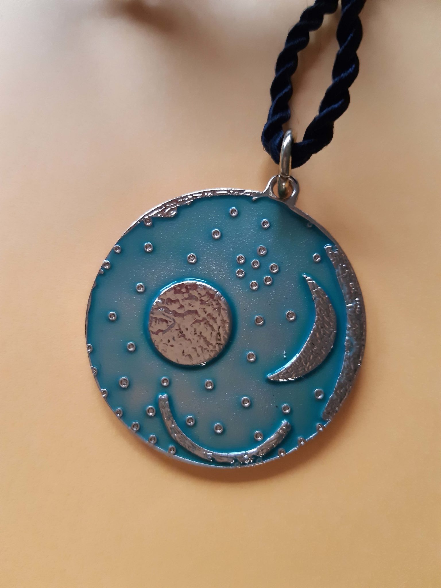 Triathlon: Ines Roeßler gewinnt Himmelsscheibenlauf in Nebra - VfB ...